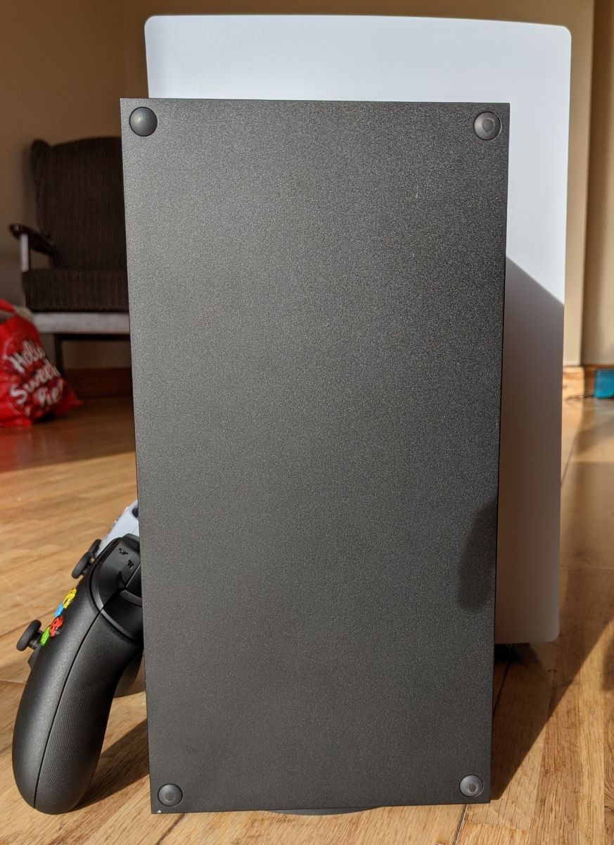 PS5 Is Big But Certainly Not Awkward - TechStomper