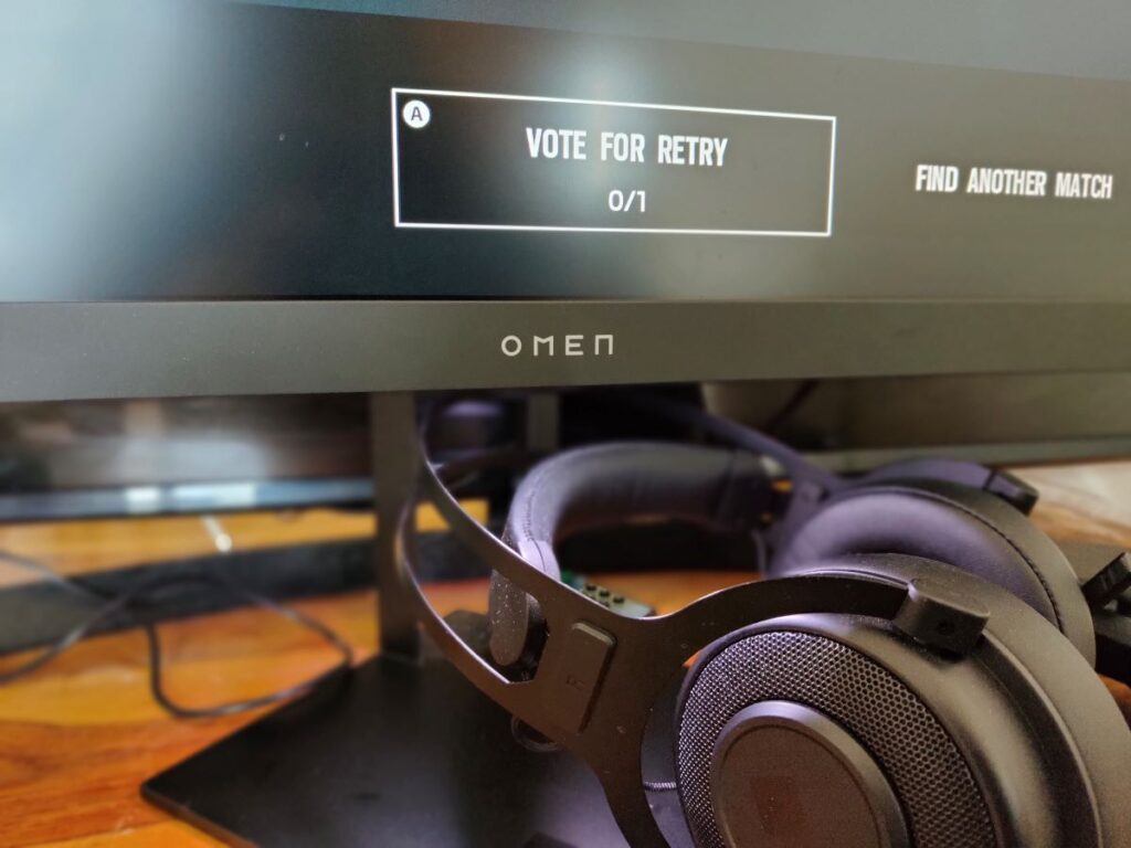 HP OMEN 27i Gaming Monitor review - Responsive Gaming Window